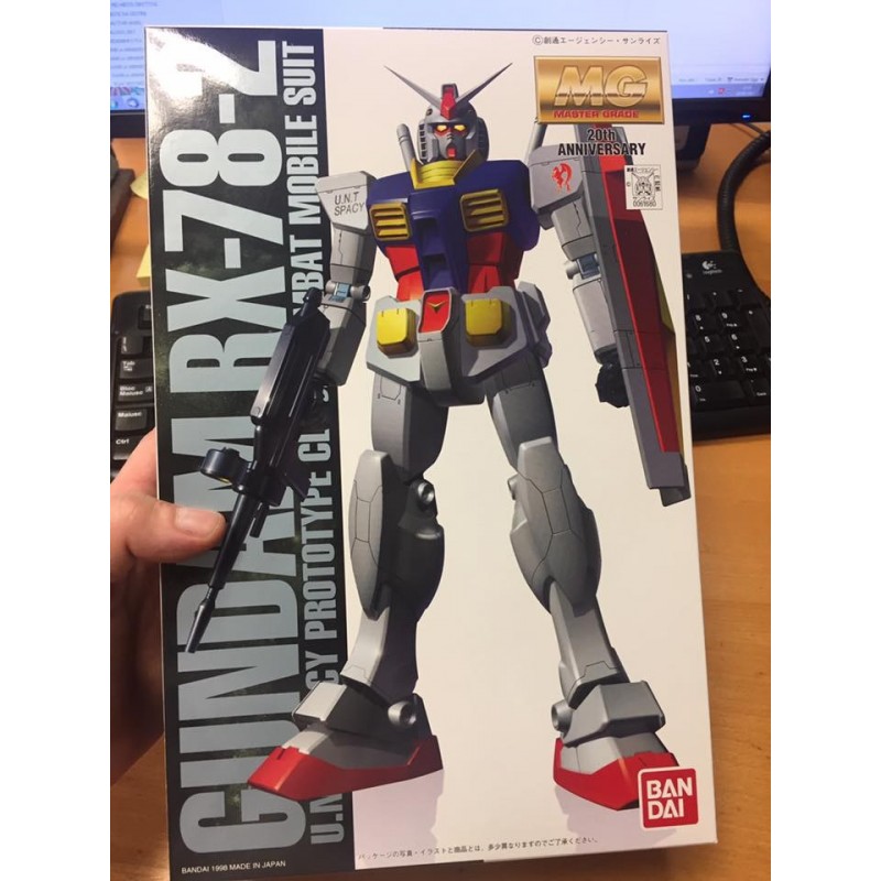 MG RX-78-2 GUNDAM Coating Version 1/100