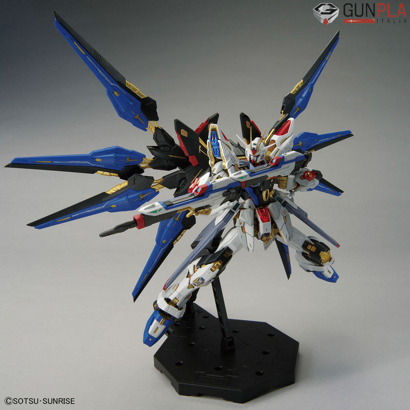 MGEX STRIKE FREEDOM GUNDAM 1/100